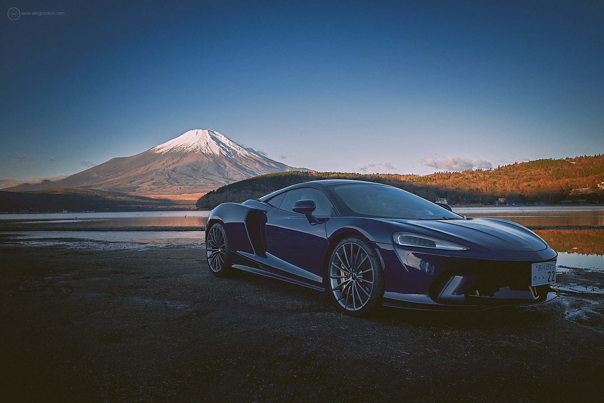 Photographing the McLaren GT around Mt. Fuji – Photographer in Tokyo, Japan